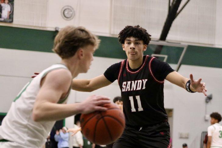 Sandy boys basketball wins with ‘guts, grit’ over Reynolds | Sandy Post